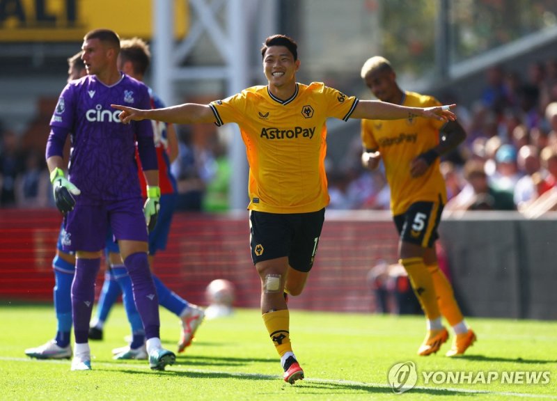 잉글랜드 프리미어리그 울버햄프턴 황희찬 리그 2호 골 작렬종합 파이낸셜뉴스