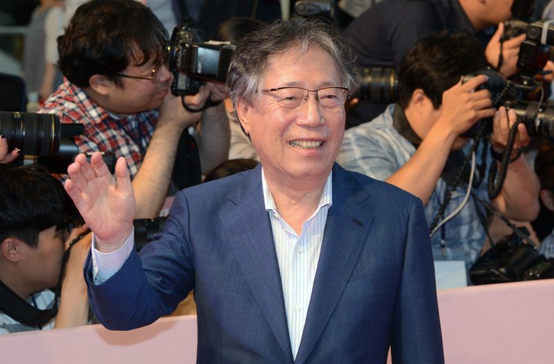 봉준호·송강호 변희봉 빈소로 한달음 명연기 보여줘 파이낸셜뉴스