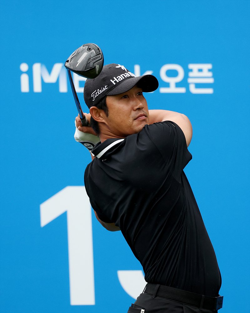 박은신, KPGA투어 iM Bank 오픈 첫날 단독 선두 - 파이낸셜뉴스