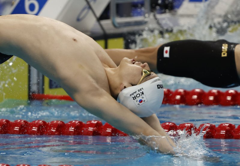 "2회 연속 메달 청신호"‥ 이주호, 남자 배영 100m 예선 2위 [항저우AG] - 파이낸셜뉴스