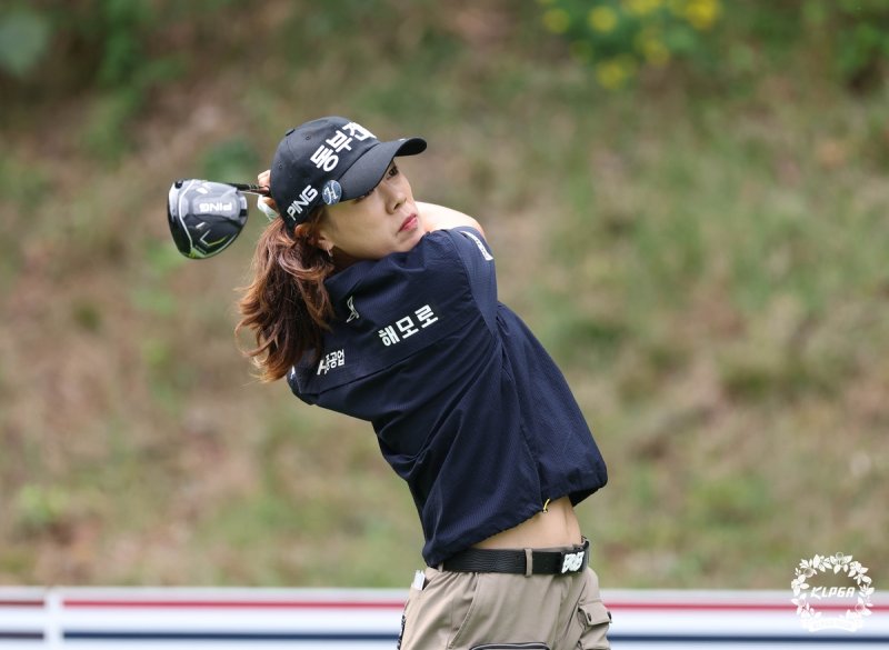 박주영, 278전 279기 이루나…KLPGA 투어 하우스디 오픈 2R 선두 - 파이낸셜뉴스