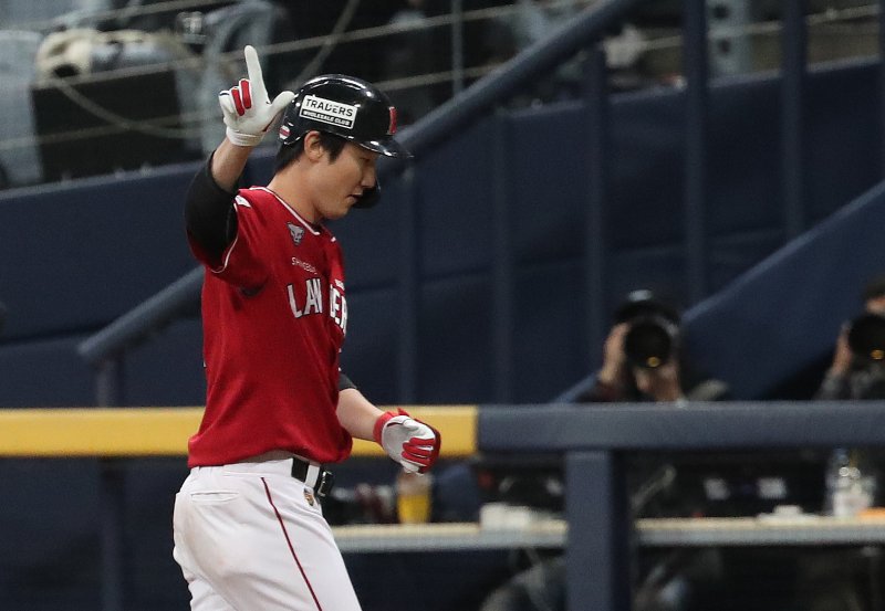 '오태곤 역전 3점포' SSG, NC에 대역전극…NC 3위서 5위 추락 - 파이낸셜뉴스