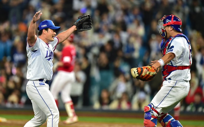 오승환, KBO리그 최초 개인 통산 400SV [뉴시스Pic] - 파이낸셜뉴스
