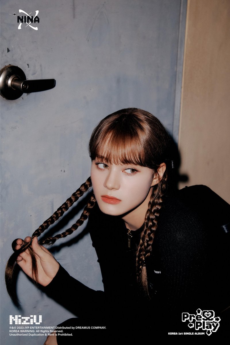 JYP 걸그룹 니쥬, 도도하기도…日 활동과 다른 매력 - 헉스