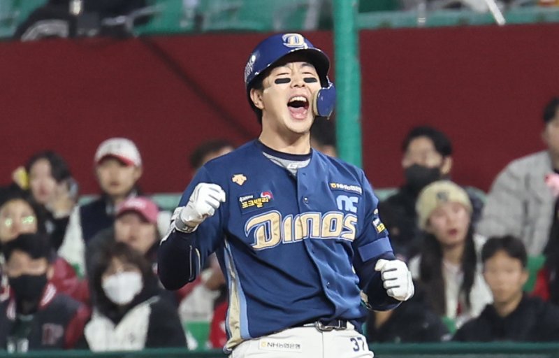 '박건우 3안타' NC, SSG 7-3 제압…PO까지 1승 남았다[준PO2] - 파이낸셜뉴스