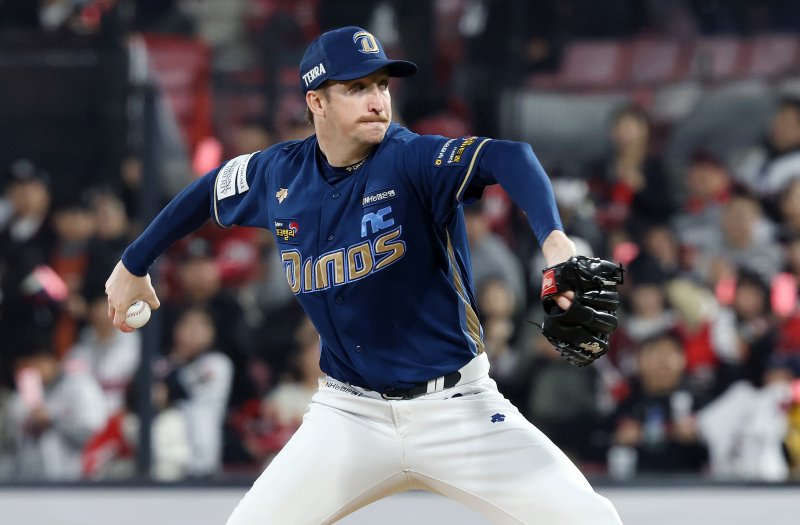 '역시 슈퍼에이스' NC 페디, 우려 지워낸 '12K 완벽투'[PO1] - 파이낸셜뉴스