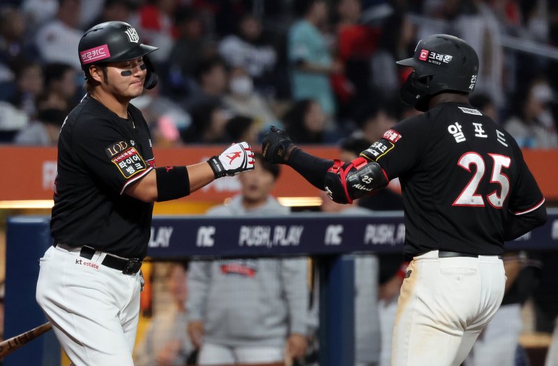 닷새 사이 180도 바뀐 방망이, 뜨거운 KT-차가운 NC[PO4] - 파이낸셜뉴스