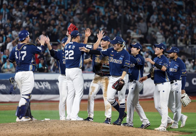 '패패승승승' KT vs '4위로 도장깨기' NC…끝장승부의 결말은[PO5] - 파이낸셜뉴스
