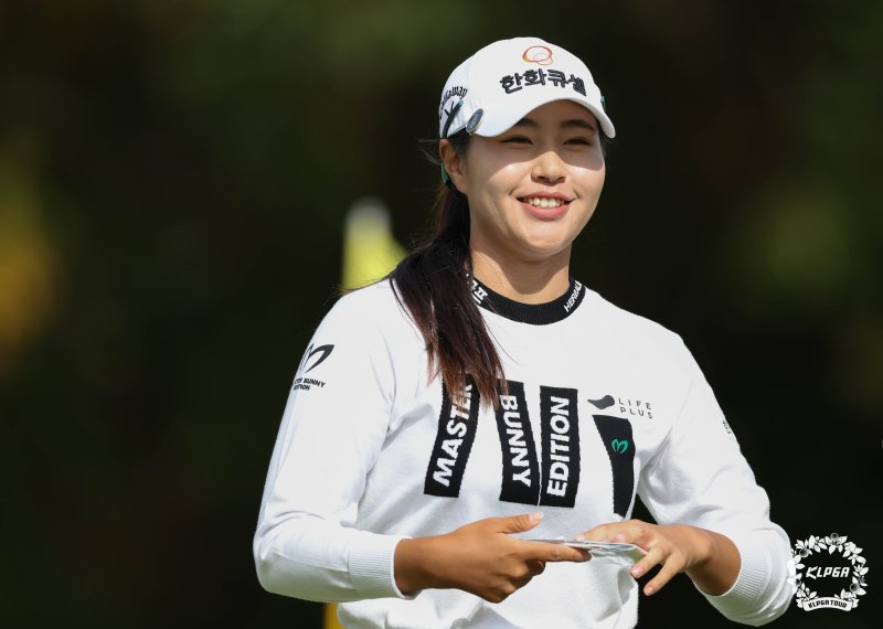 성유진, KLPGA 'S-OIL 챔피언십' 우승…3R 대회로 축소 - 파이낸셜뉴스