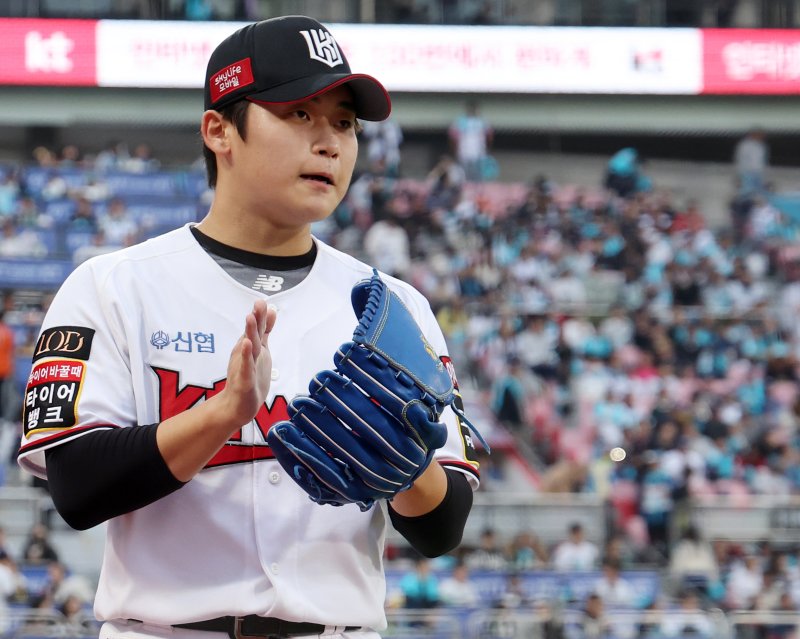 KT의 방패는 견고했다…3경기 연속 NC 창 막아내고 잠실로[PO5] - 파이낸셜뉴스