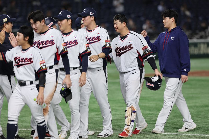 타순 변화 예고한 류중일호, 막강 일본 마운드 넘어설까 - 파이낸셜뉴스