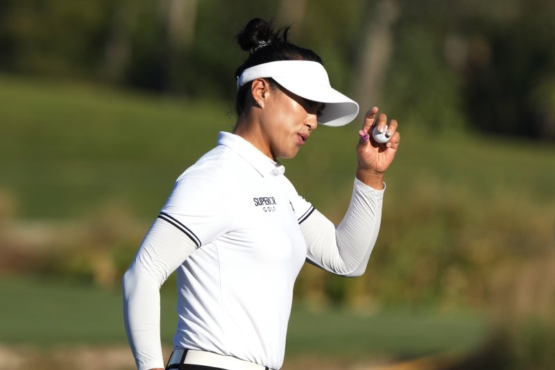 버디 9개 양희영, LPGA 최종전 2R 3위…선두 1타 차 - 파이낸셜뉴스