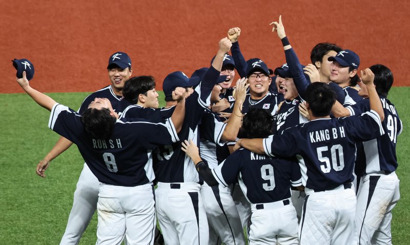 WBC부터 AG 이어 APBC까지…바빴던 야구대표팀, 아쉬움 속 희망 봤다 - 파이낸셜뉴스