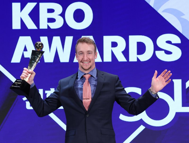 NC? 미국? 일본?…'KBO MVP' 페디 거취 '관심' - 파이낸셜뉴스