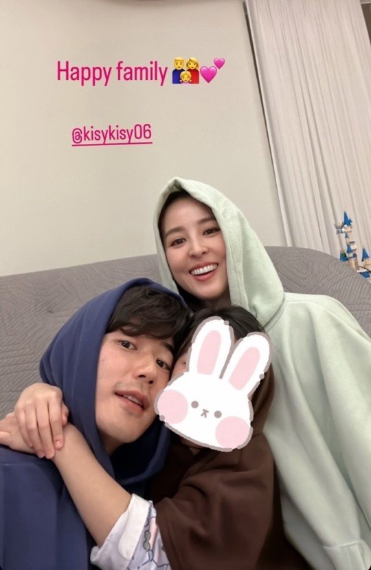 한혜진♥기성용 토끼 같은 딸과 행복한 일상[★핫픽] 파이낸셜뉴스