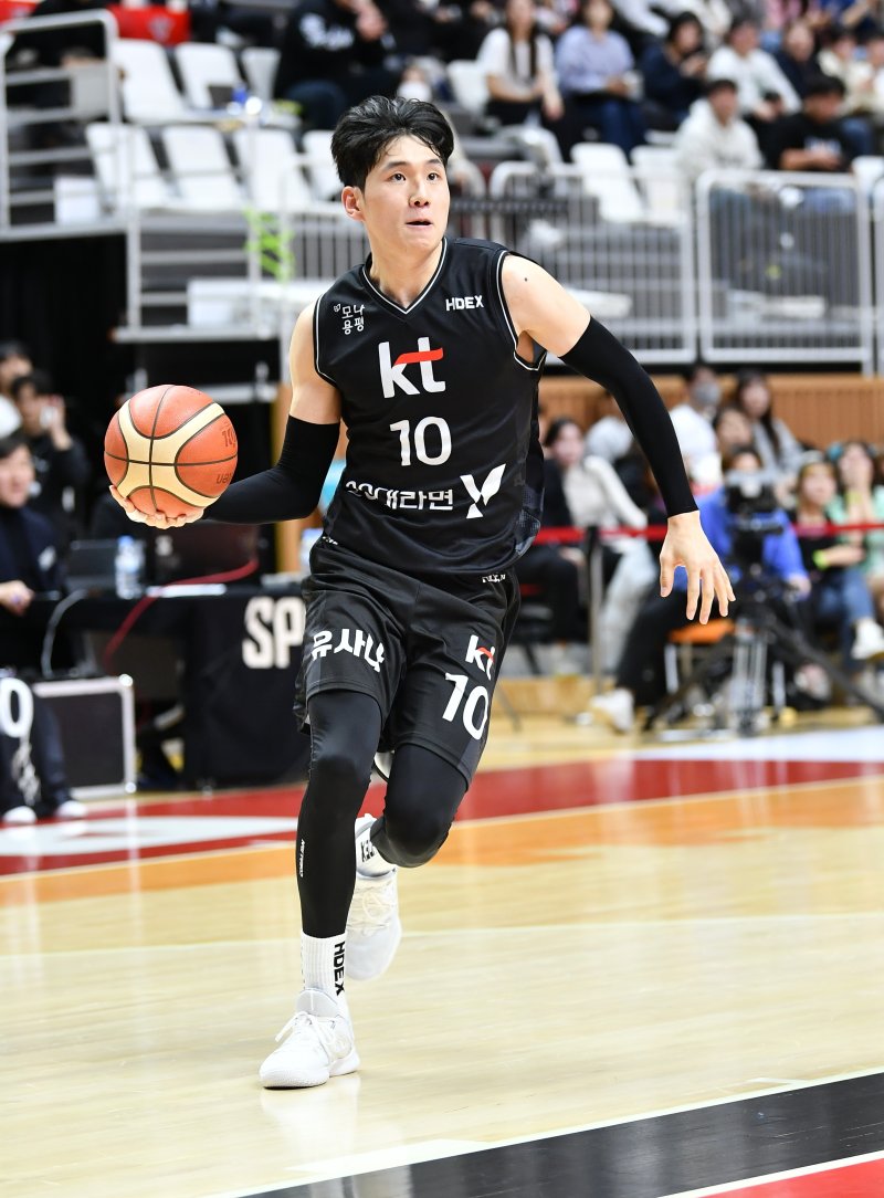 프로농구 KCC, DB 5연승 저지하고 단독 5위 도약 - 파이낸셜뉴스