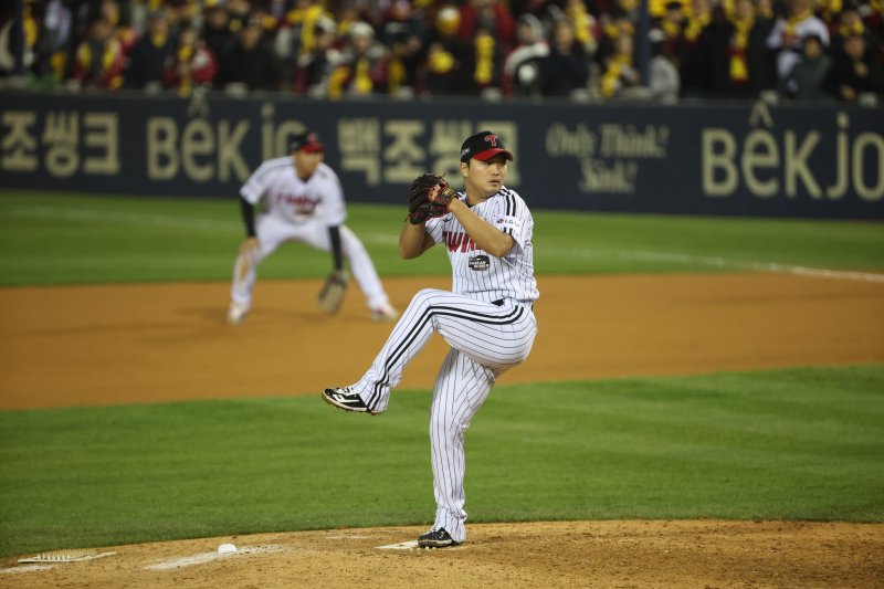 '미국 출국' 고우석, 샌디에이고와 계약 임박…LG도 허락(종합) - 파이낸셜뉴스