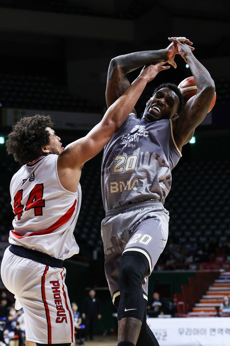 프로농구 SK, LG 꺾고 시즌 최다 12연승 - 파이낸셜뉴스