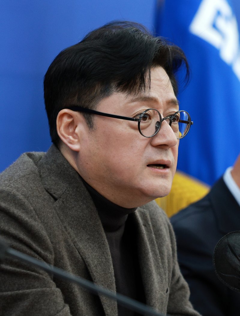 홍익표 "공정한 경쟁 문화 만드는데 공관위 애써달라" - 파이낸셜뉴스