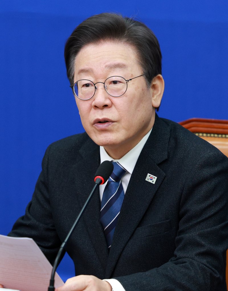 이재명 "의대 순차 증원이 마땅…파업 즉각 중단해야"" - 파이낸셜뉴스