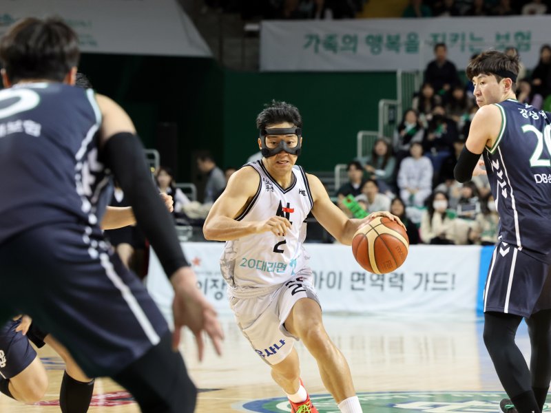 KT, 삼성 꺾고 7연승…선두 DB는 KCC 제압 - 파이낸셜뉴스