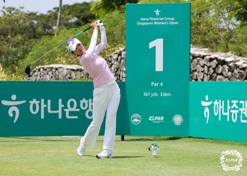 김재희, 하나금융그룹 싱가포르 여자오픈 2R 단독 선두…KLPGA 첫승 도전 - 파이낸셜뉴스