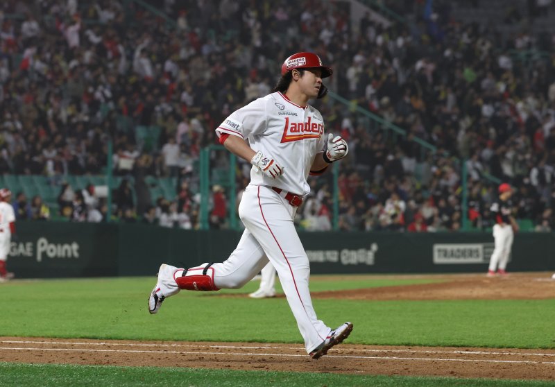 9회 터진 최정 467호포…SSG 이숭용 감독 "소름 돋았다" - 파이낸셜뉴스