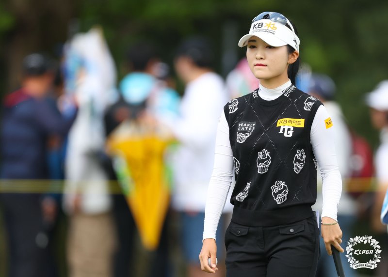 이예원, '동갑내기 라이벌' 윤이나 꺾고 NH투자증권 레이디스 정상(종합) - 파이낸셜뉴스