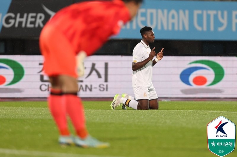 '2골 1도움' 서울E 이코바, K리그2 12R 최고의 별 - 파이낸셜뉴스