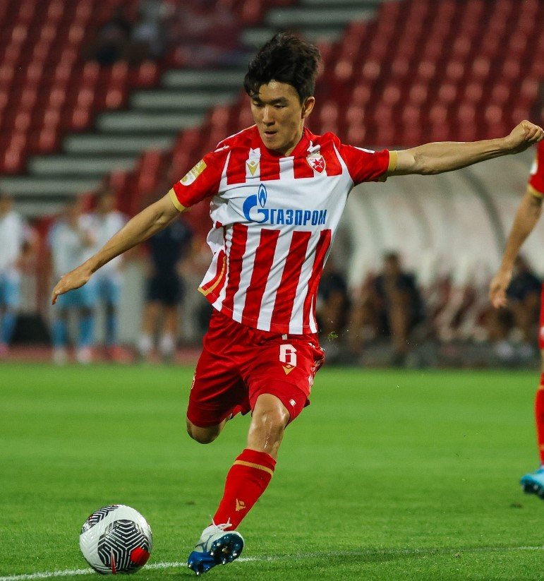 '황인범 도움·설영우 풀타임' 즈베즈다, UCL PO 1차전서 패배 - 파이낸셜뉴스