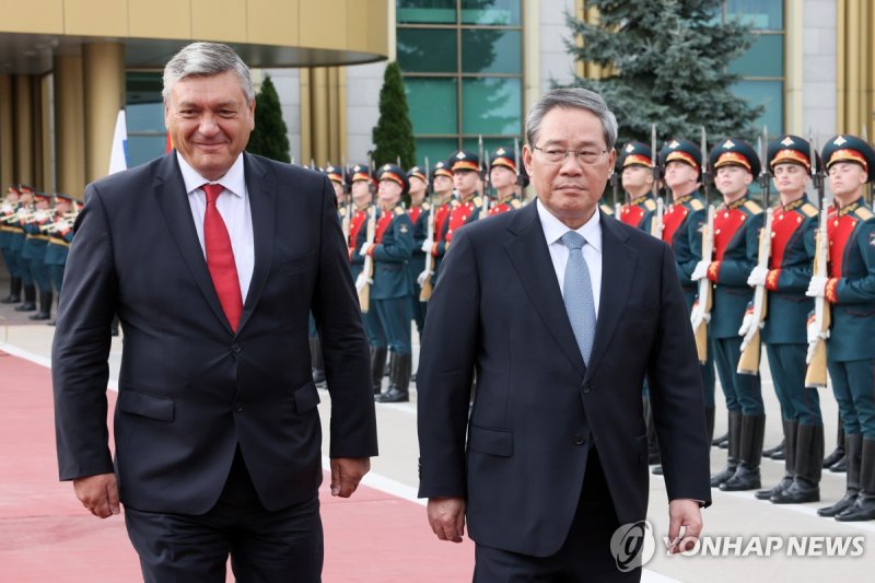 러중 총리 회담 공동성명 "결제 인프라 강화·자산압류엔 보복"(종합) - 파이낸셜뉴스