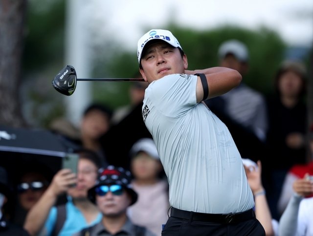 이정환, KPGA 골프존-도레이 오픈 3R까지 23언더파 선두 - 파이낸셜뉴스