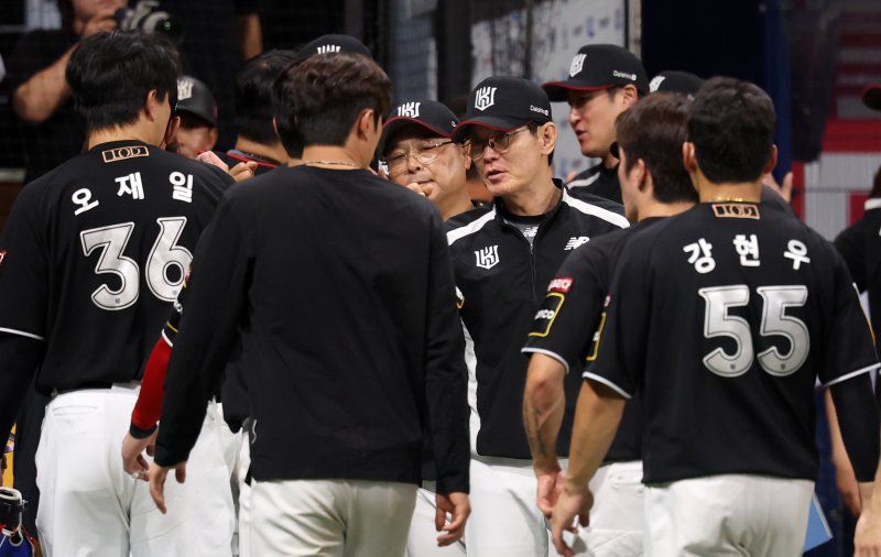 여전히 예측불허…KT·SSG의 PS 막차 경쟁, 끝까지 간다 - 파이낸셜뉴스