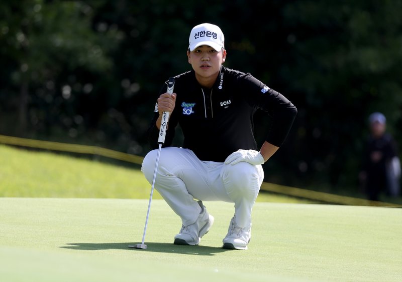 장유빈·김홍택, KPGA 최경주 인비테이셔널 3라운드 공동 1위 - 파이낸셜뉴스