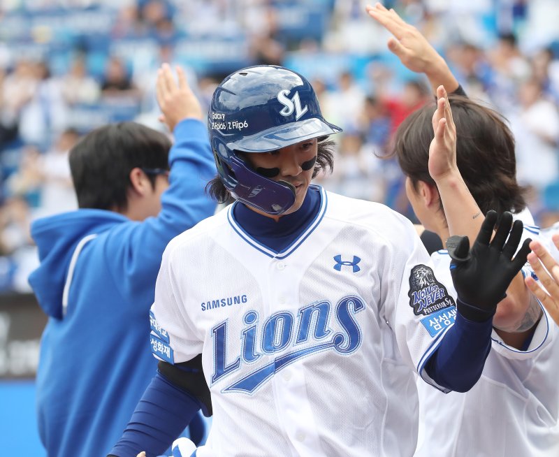 삼성, LG 꺾고 KS행 확률 75.7% 선점…MVP '3안타' 구자욱(종합)[PO1] - 파이낸셜뉴스