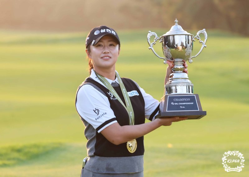 마다솜, KLPGA 투어 S-OIL 챔피언십 우승…시즌 2승(종합) - 파이낸셜뉴스