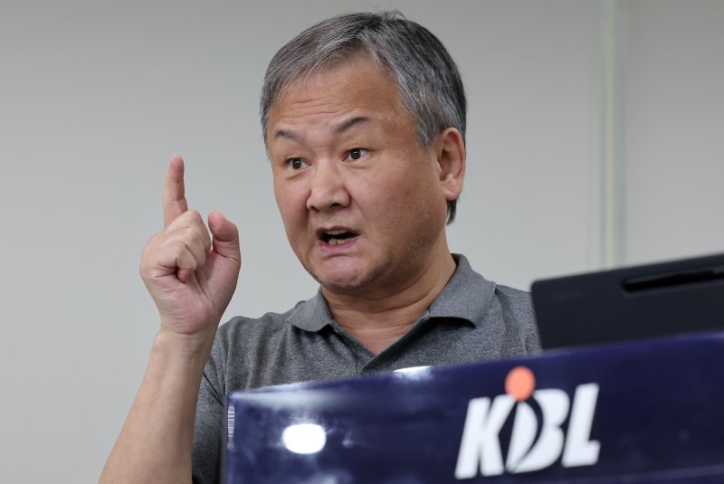 KBL, 정관장-SK전 판정 오류 인정…"해당 심판에 자체 징계" - 파이낸셜뉴스