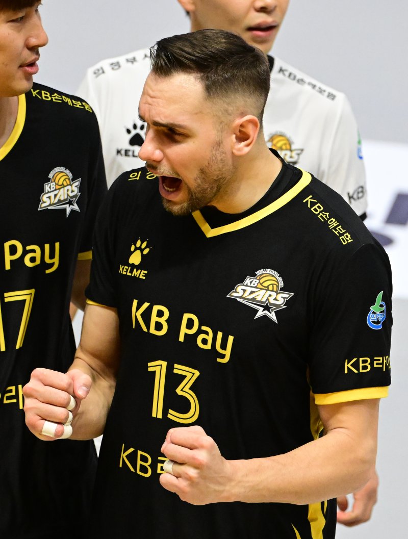 팀 상승세 이끈 비예나·메가, V-리그 3라운드 MVP - 파이낸셜뉴스