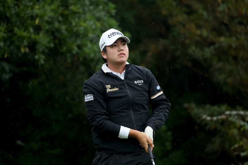 'KPGA 6관왕' 장유빈, LIV 골프 데뷔전 첫날 공동 40위 - 파이낸셜뉴스