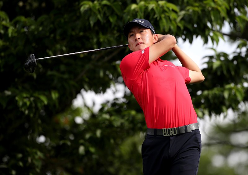 'KPGA 2년 차' 김백준 "3승 달성 이어 제네시스 대상 받고 파" - 파이낸셜뉴스