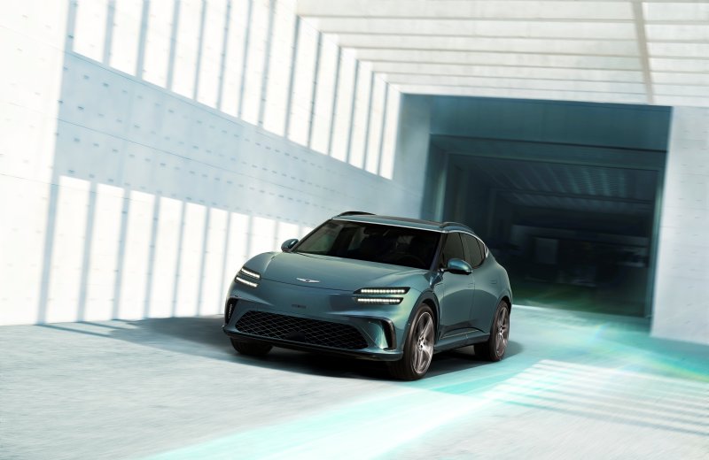 [뉴스1 PICK]주행거리 늘린 제네시스 GV60 부분변경 출시 - 파이낸셜뉴스