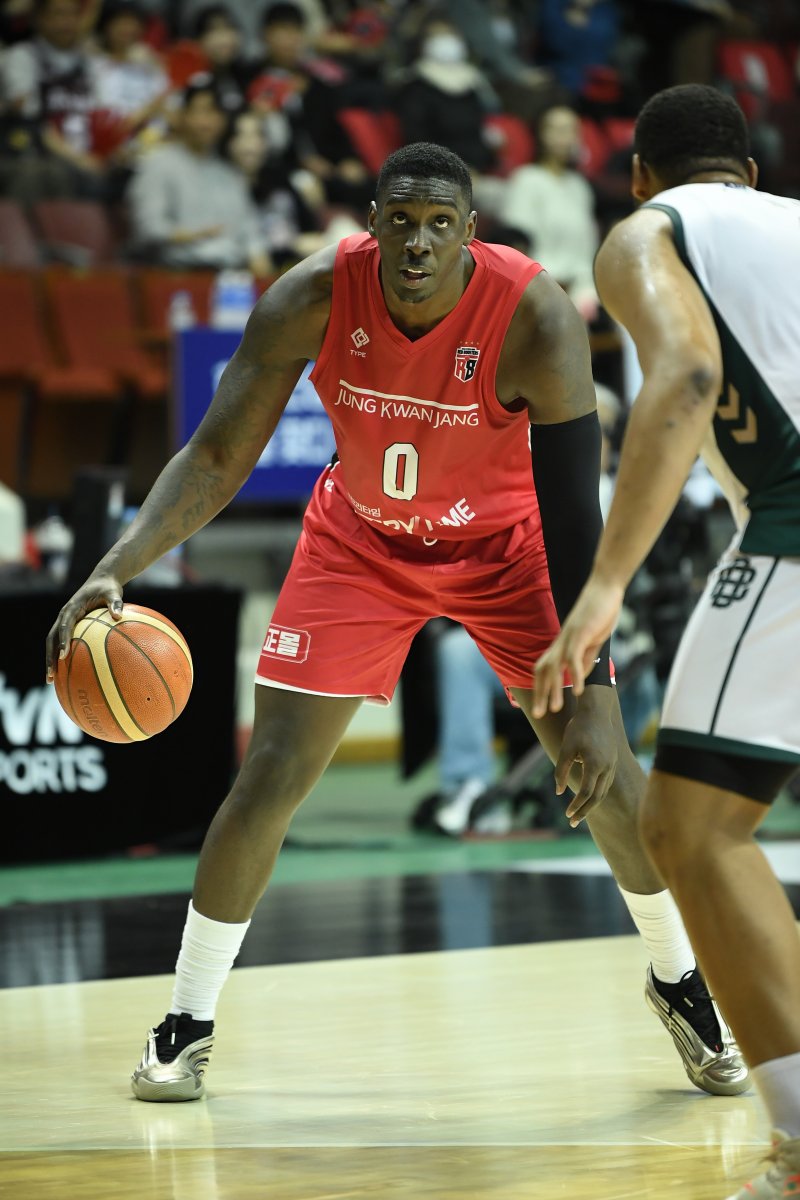 프로농구 7위 정관장, 6위 DB 제압…6강 PO 싸움 불 지폈다 - 파이낸셜뉴스