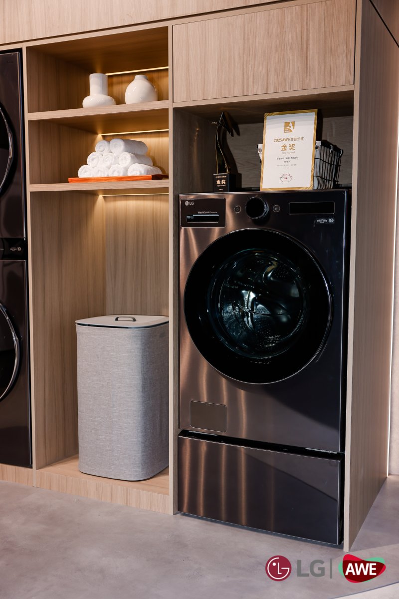 LG 워시콤보·97형 올레드 TV, 'AWE 2025' 어워드 금상 - 파이낸셜뉴스