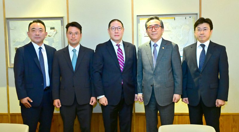 조현상·이규호 ABAC 2차회의 위해 캐나다行…아웃리치 전개 - 파이낸셜뉴스