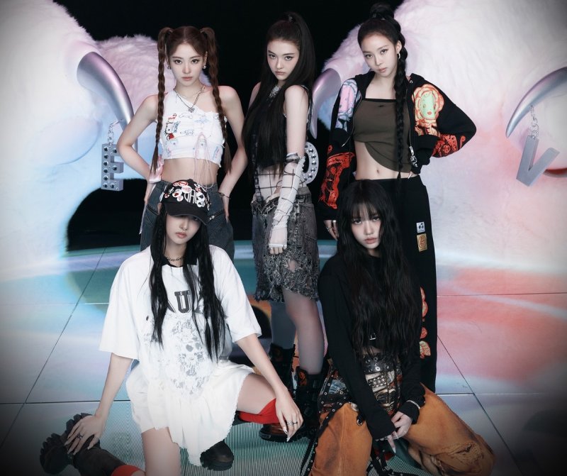 미야오, 예측 불가합니다…'핸즈 업' - 파이낸셜뉴스