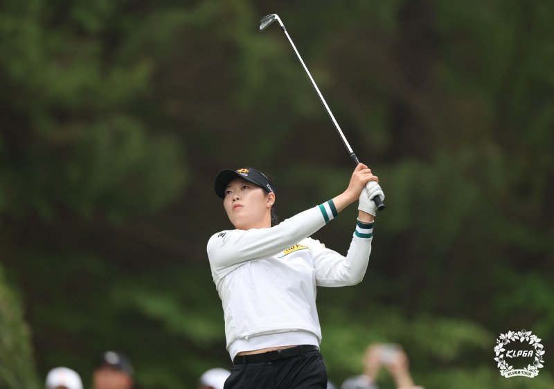 방신실·이예원, 올해 첫 메이저대회 'KLPGA 챔피언십'서 다승 도전 - 파이낸셜뉴스