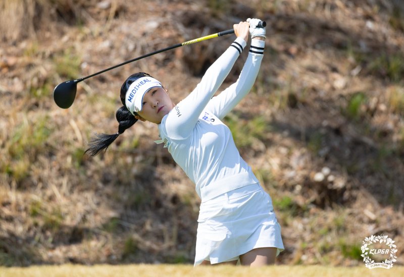 황유민, KLPGA 챔피언십 첫날 단독 선두…"아직 사흘이나 남았어"(종합) - 파이낸셜뉴스