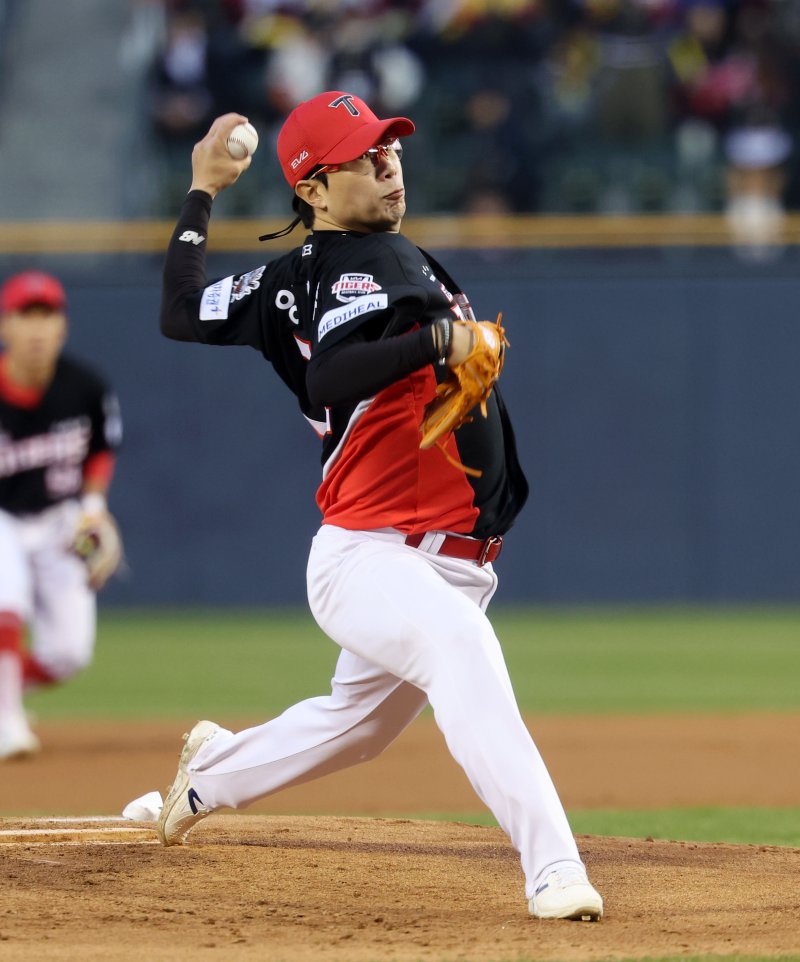 KIA 양현종, 역대 두 번째 통산 180승 눈앞…사상 첫 2100탈삼진도 달성 - 파이낸셜뉴스