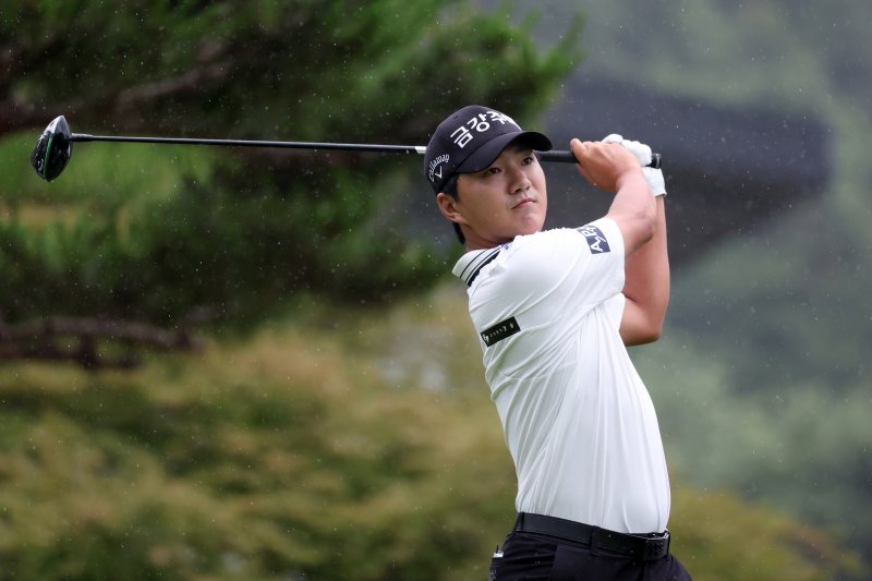 옥태훈, KPGA 선수권 제패…데뷔 8년 만에 첫 우승 - 파이낸셜뉴스