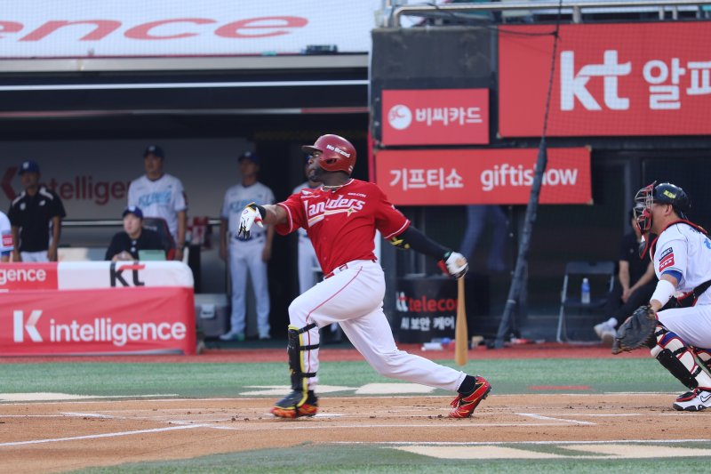 순위 도약 노리는 SSG, KT에 5-3 승리…에레디아, 4안타 폭발 - 파이낸셜뉴스